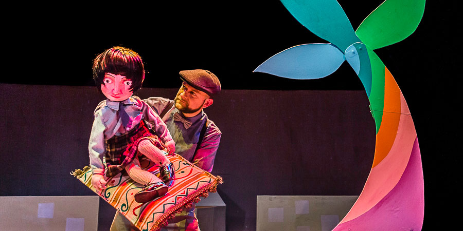 “LA LUNA ES UN GLOBO…” de la compañía Títeres Sol y Tierra en el Teatro ...